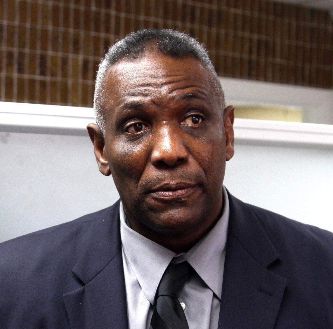 Former Alabama football star and NFL LB Woodrow Lowe dies | Columbus ...