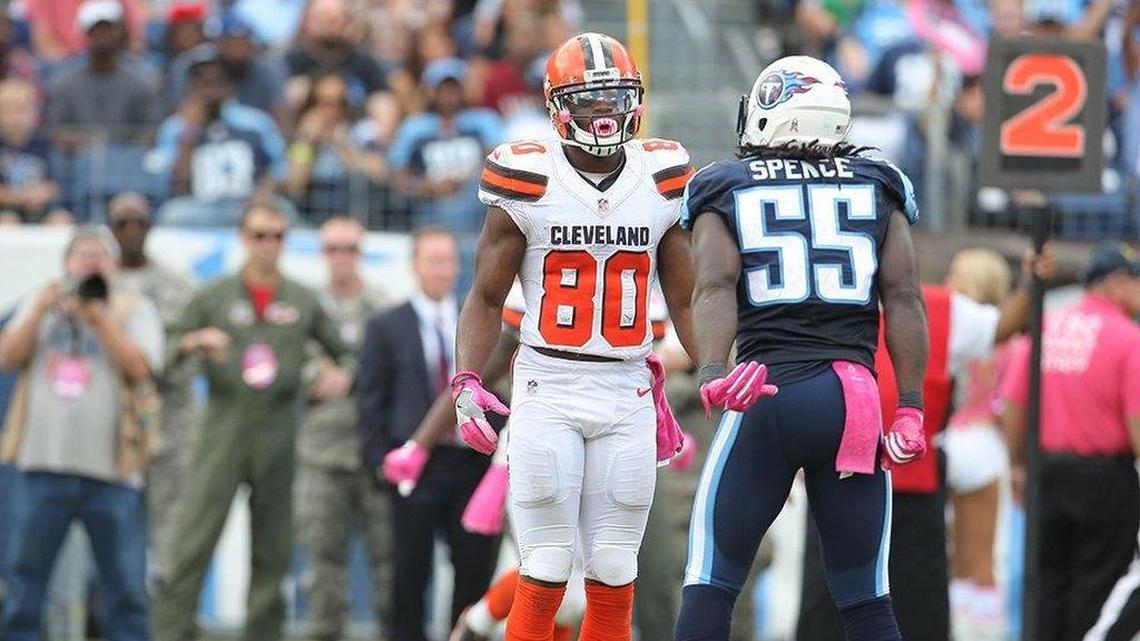 Miami Dolphins re-sign injured receiver Ricardo Louis | Miami Herald